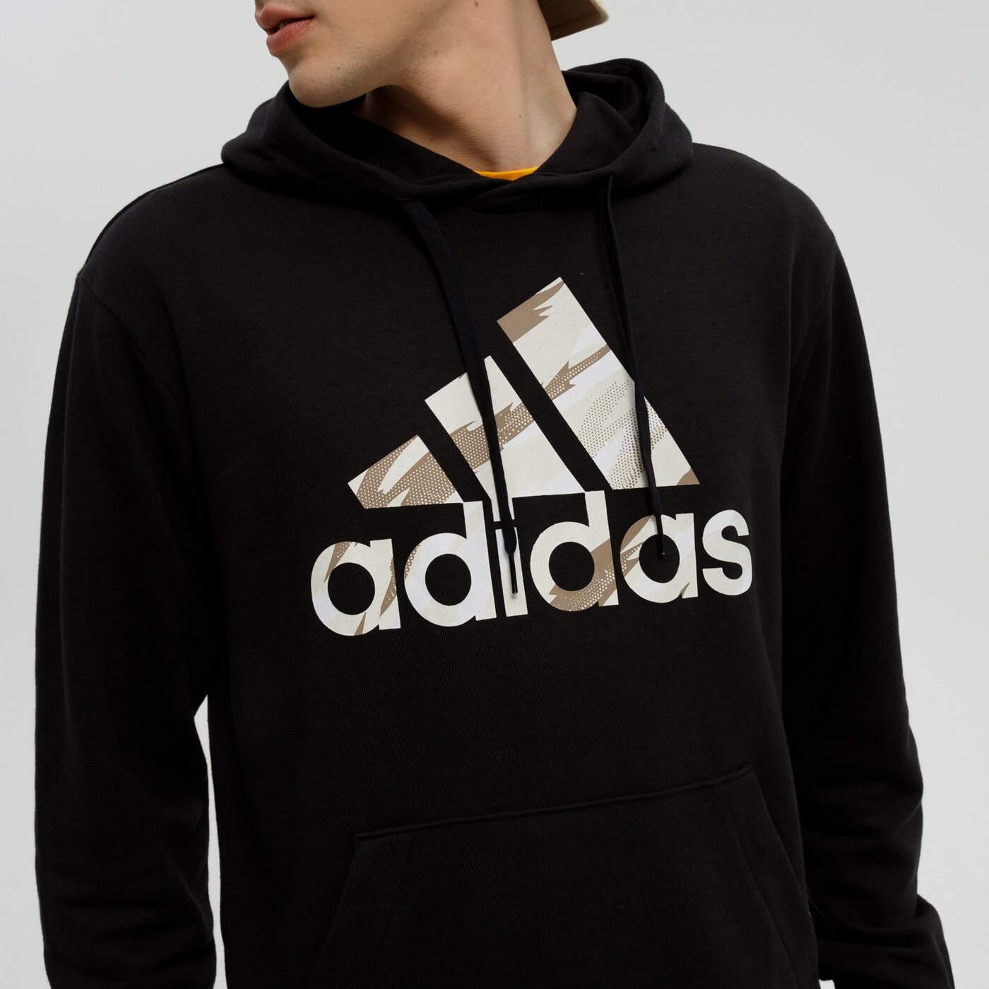 ADIDAS BLUZA M CAMO HD (HE4374) czarny | Męskie Bluzy | 50 style