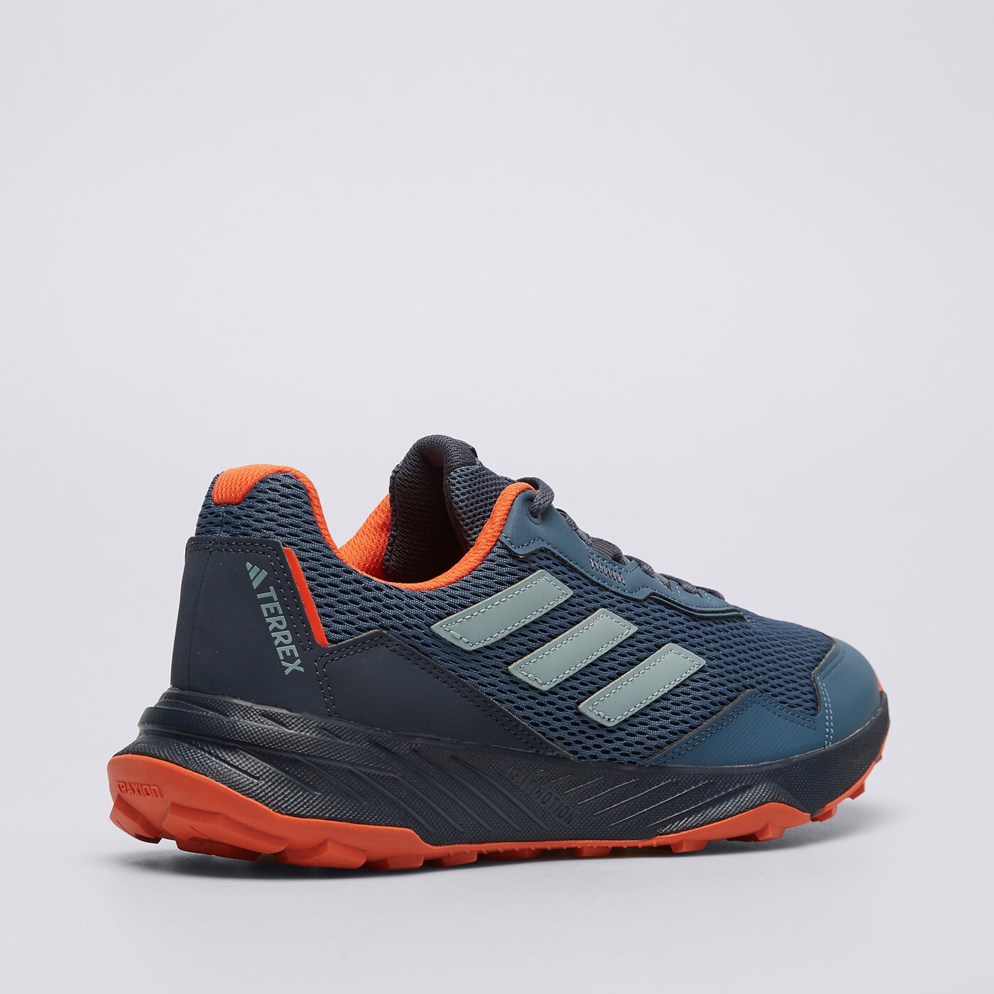 ADIDAS TRACEFINDER (IE5908) granatowy | Męskie Buty outdoor | 50 style