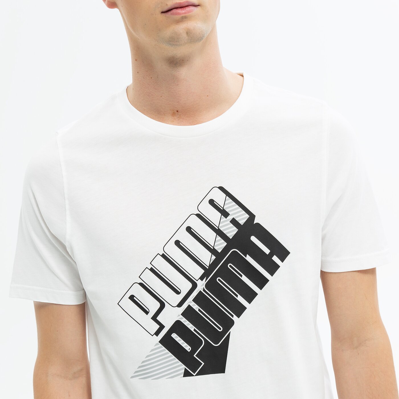 PUMA T-SHIRT PUMA POWER LOGO (849788 02) biały | Męskie Koszulki | 50 style