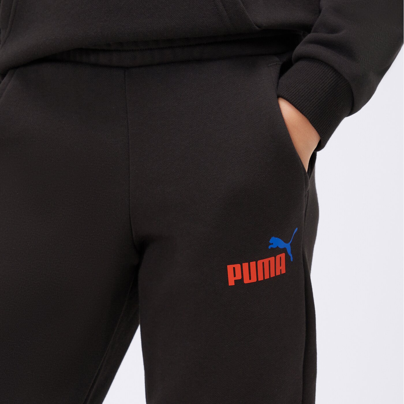 PUMA SPODNIE ESS+ 2 COL LOGO FL CL B (58698861) czarny | Dziecięce ...