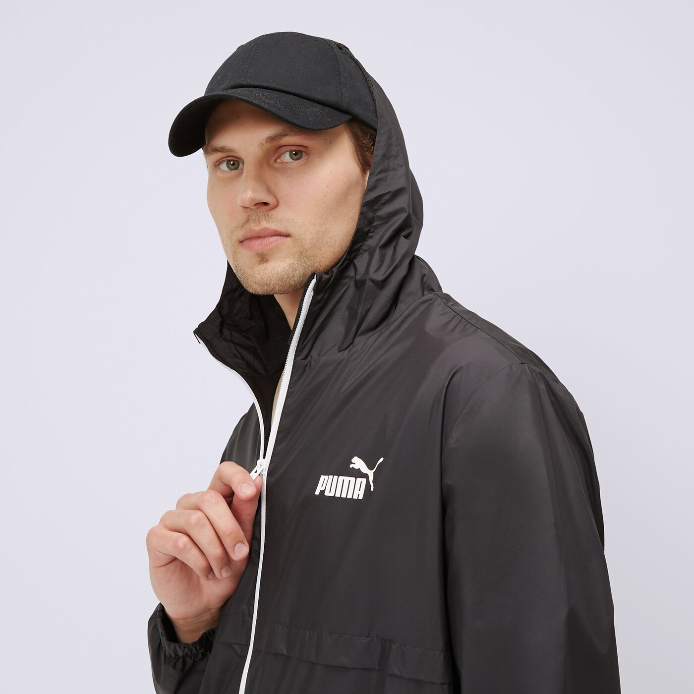 PUMA KURTKA ESS SOLID WINDBREAKER (847484 52) czarny | Męskie Kurtki ...