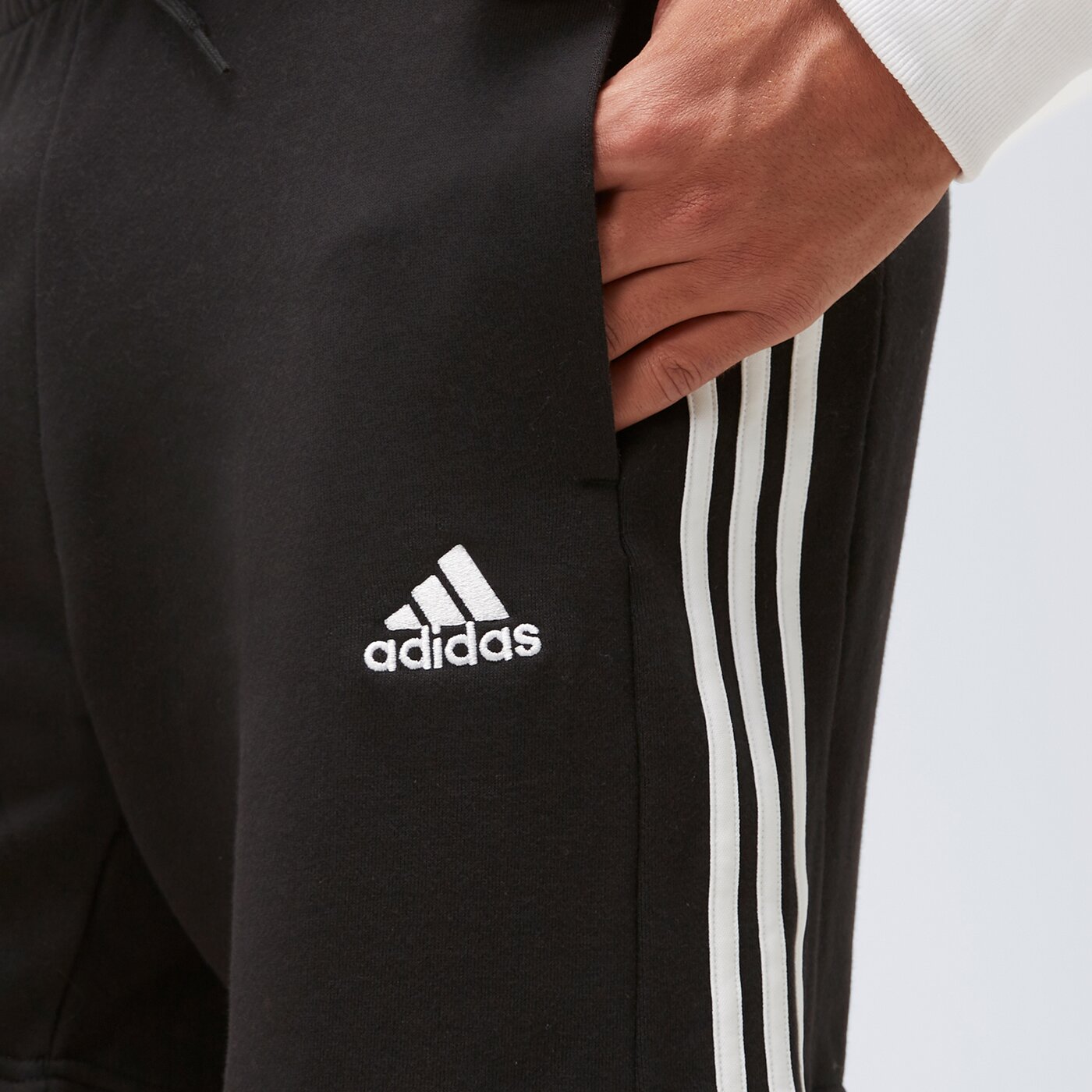 ADIDAS SZORTY M 3S FT SHO (IC9435) czarny | Męskie Spodenki | 50 style