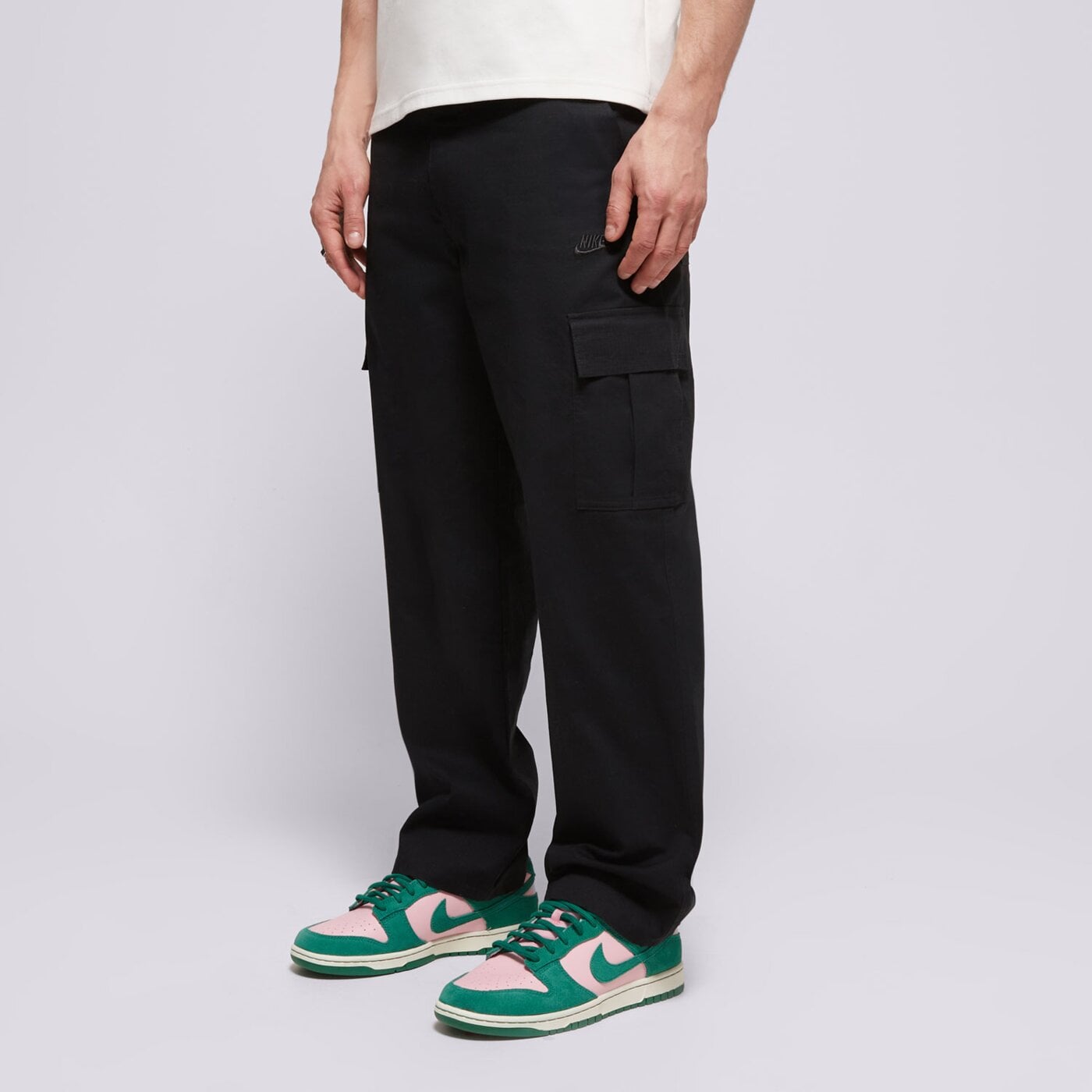 NIKE SPODNIE M NK CLUB CARGO PANT NO COLLECTION (FZ5765-010) czarny ...