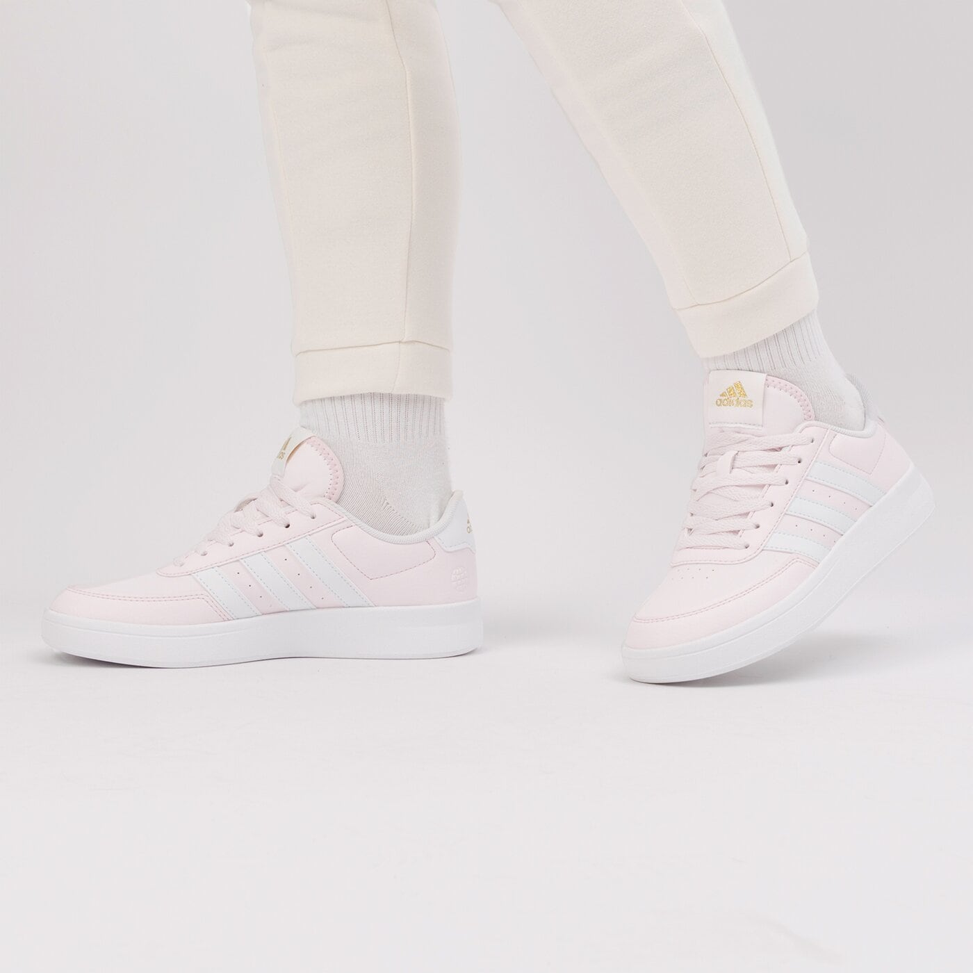 ADIDAS BREAKNET 2.0 (GZ9372) różowy | Damskie Buty lifestyle | 50 style