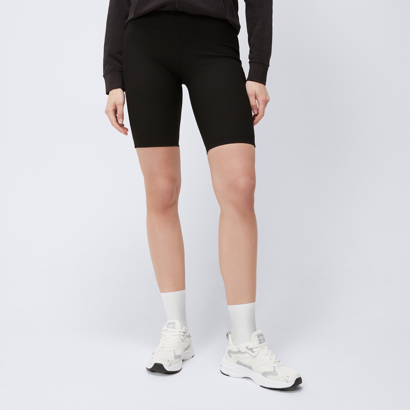 UMBRO SZORTY BIKE (UL125SZDF0101) czarny | Damskie Spodenki | 50 style
