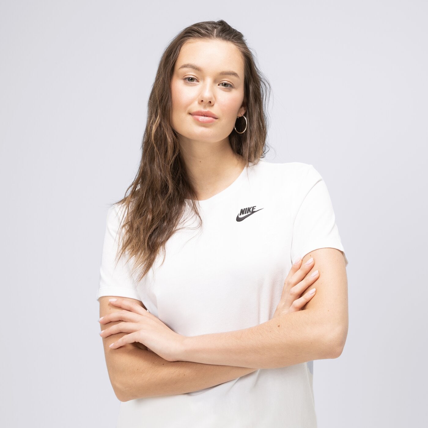 NIKE T-SHIRT W NSW CLUB (DX7902-100) różowy | Damskie Koszulki | 50 style